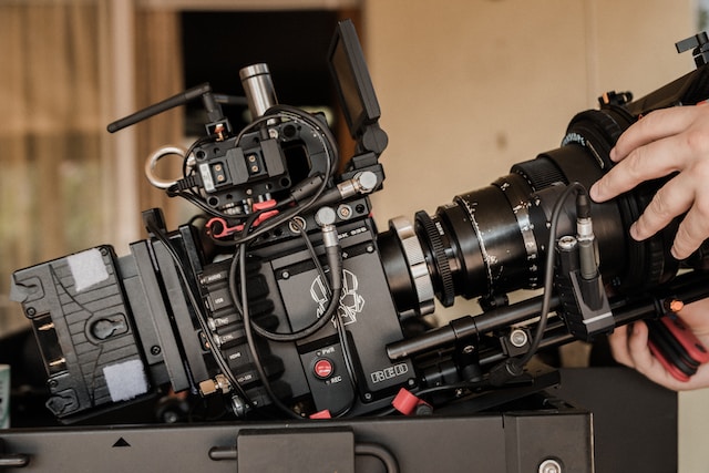 Visual Ingenuity: Transforming Ideas into Striking Video Realities ...